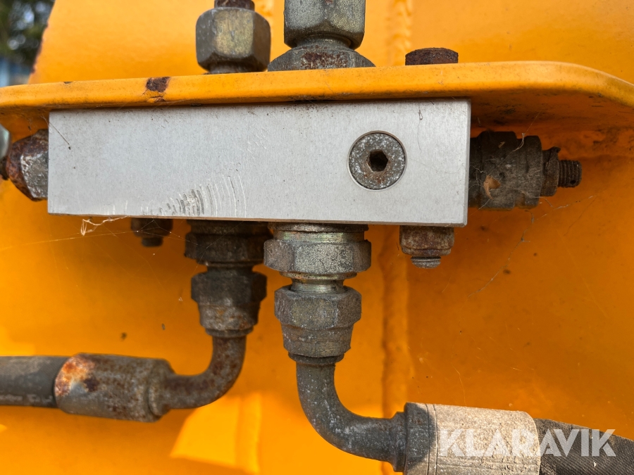 Svingramme FM maskiner 447, Brønderslev, Klaravik auktioner