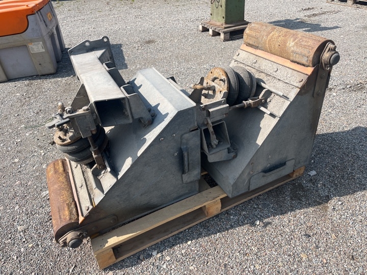 Strø kasser fra lastbil