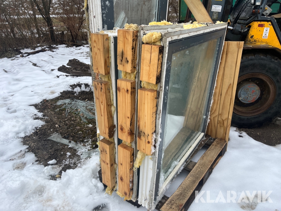 Dør og 3 vinduer, Rebild, Klaravik auktioner