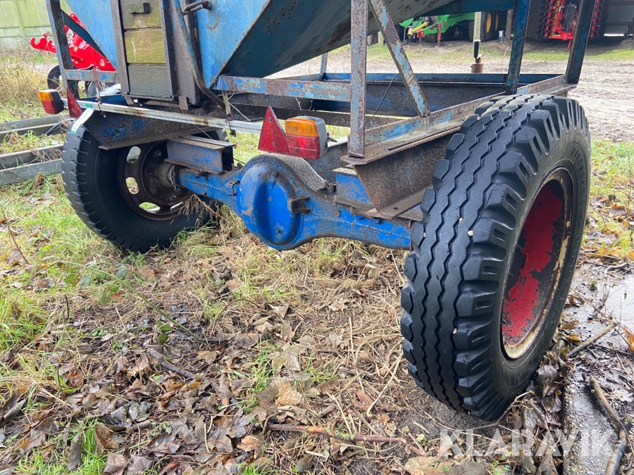 Kornvogn Herborg, Ringkøbing-Skjern, Klaravik auktioner