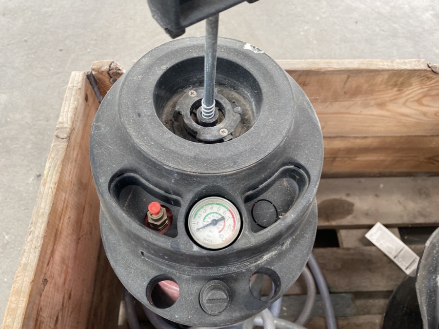 Vandforsyninger og brændstofhane