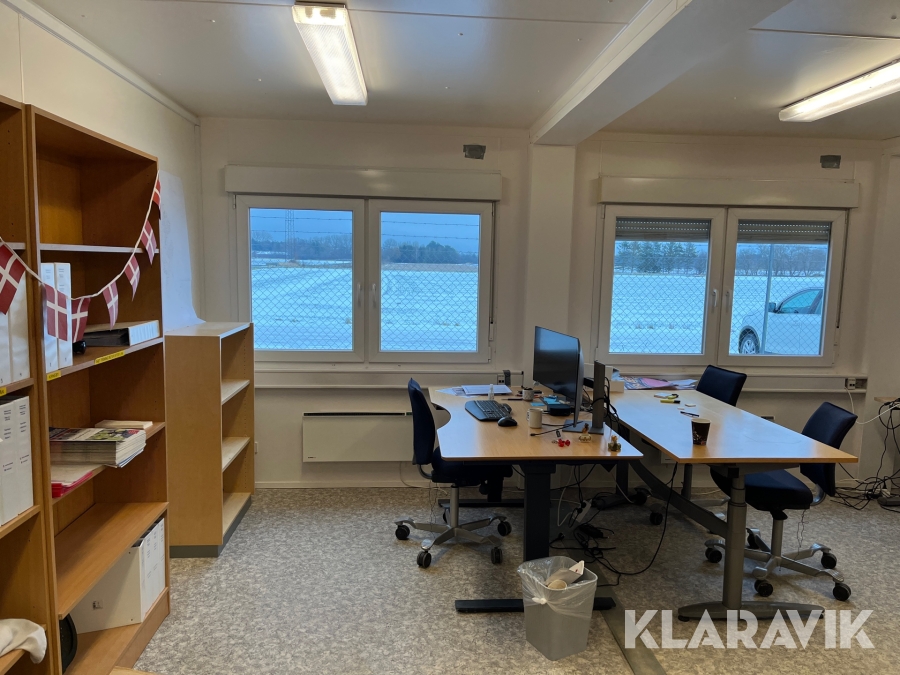 Skurby 12 stk sammenbygget Wema, Odsherred, Klaravik auktion