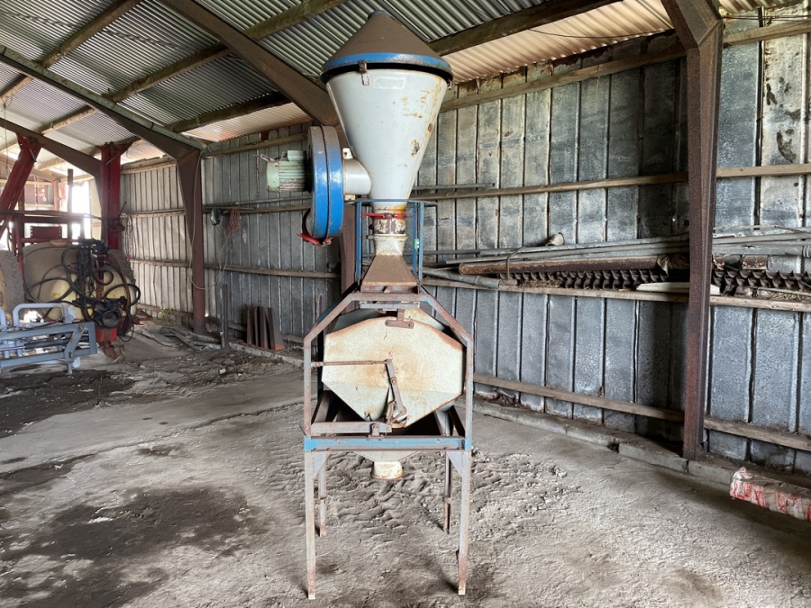 Kornvægt og cyklon renser