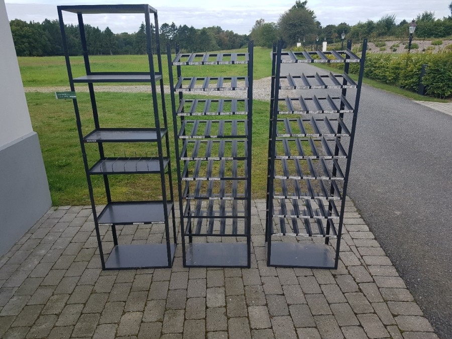 Klaravik Auktioner | Metal reol