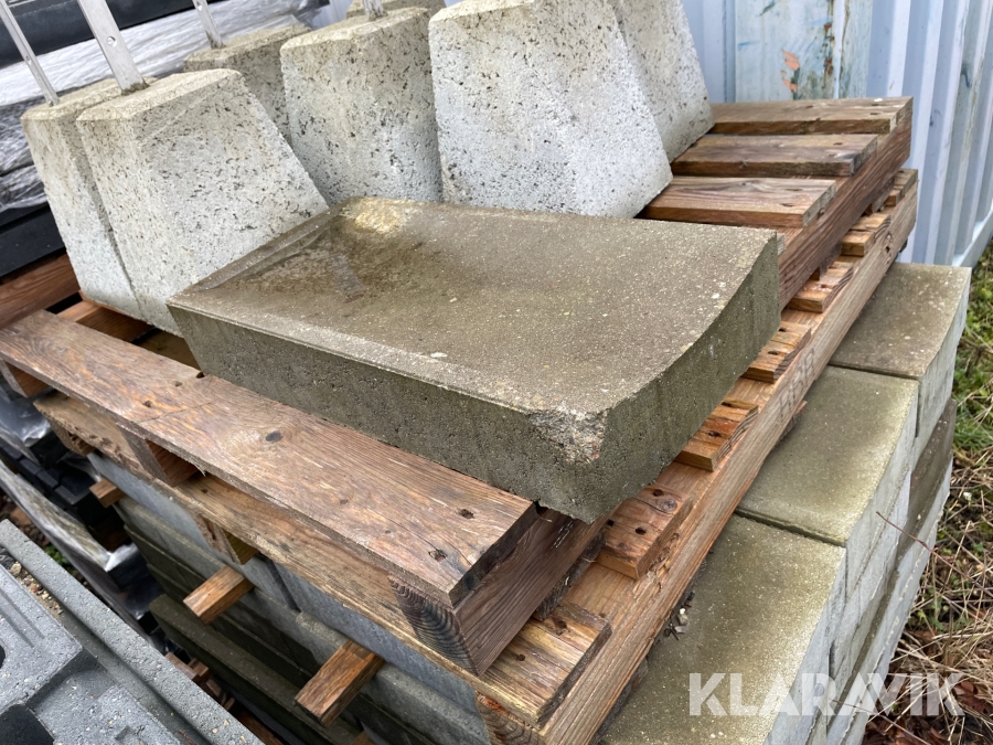 Betonsten, Næstved, Klaravik auktioner