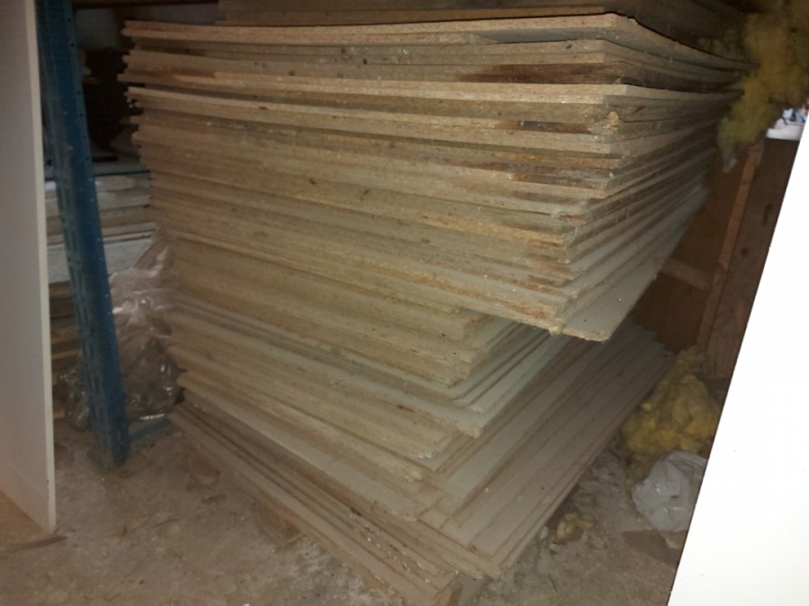 Klaravik Auktioner | MDF plader