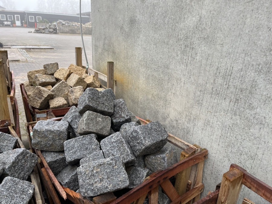 Klaravik Auktioner | Brosten