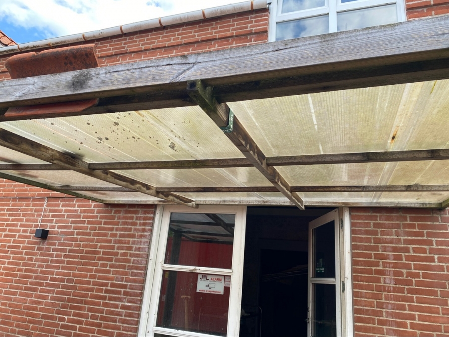 Halvtag 2,6 x 3,5 m Er nedtaget