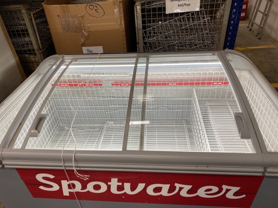 Klaravik Auktioner | Fryseboks