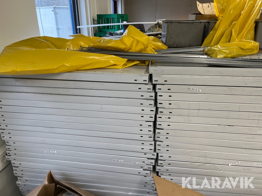 Reoler 100x30cm hylder 196stk Meta, Roskilde, Klaravik aukti