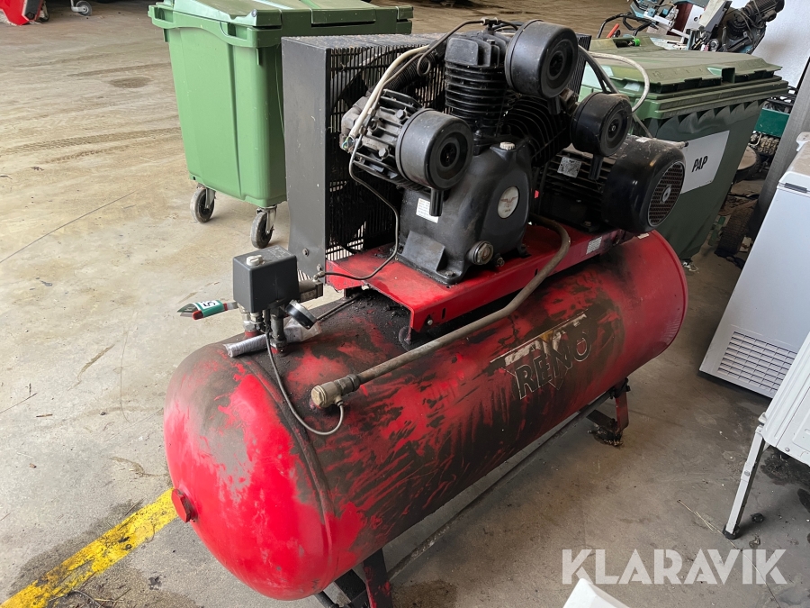 Kompressorer FF 500 liter tank, Randers, Klaravik auktioner