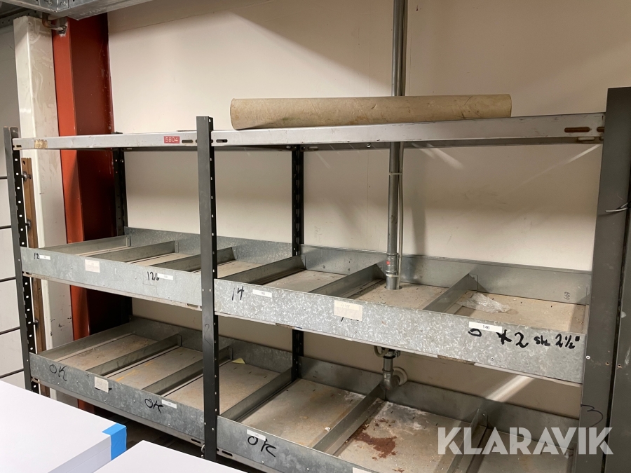 Kraftig reol 2 stk. Jern, Odense, Klaravik auktioner