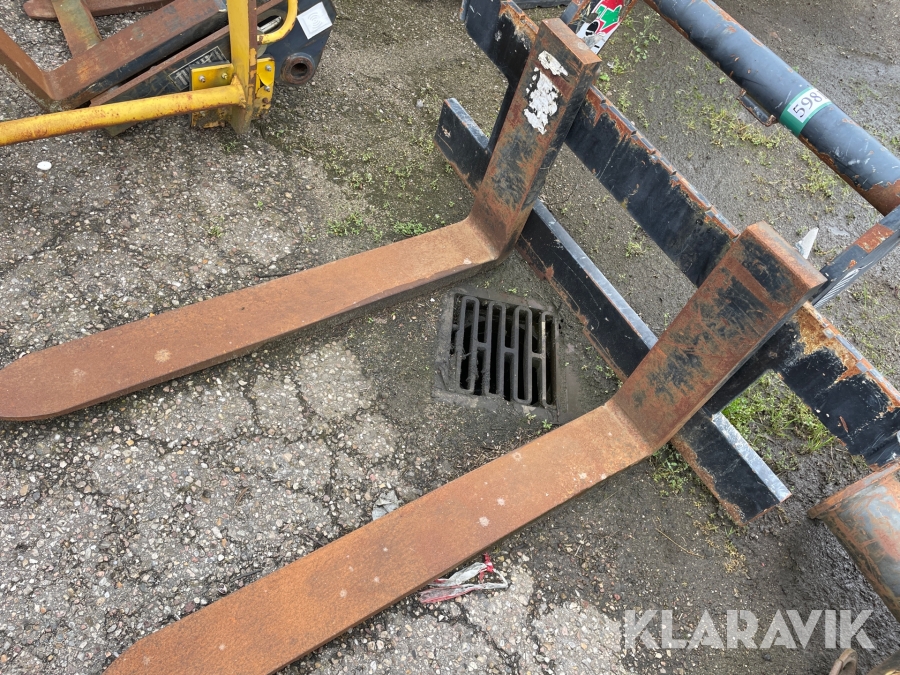 Pallegafler Manitou PFB, Odense, Klaravik auktioner Pallegafler Manitou PFB, Odense, Klaravik auktioner