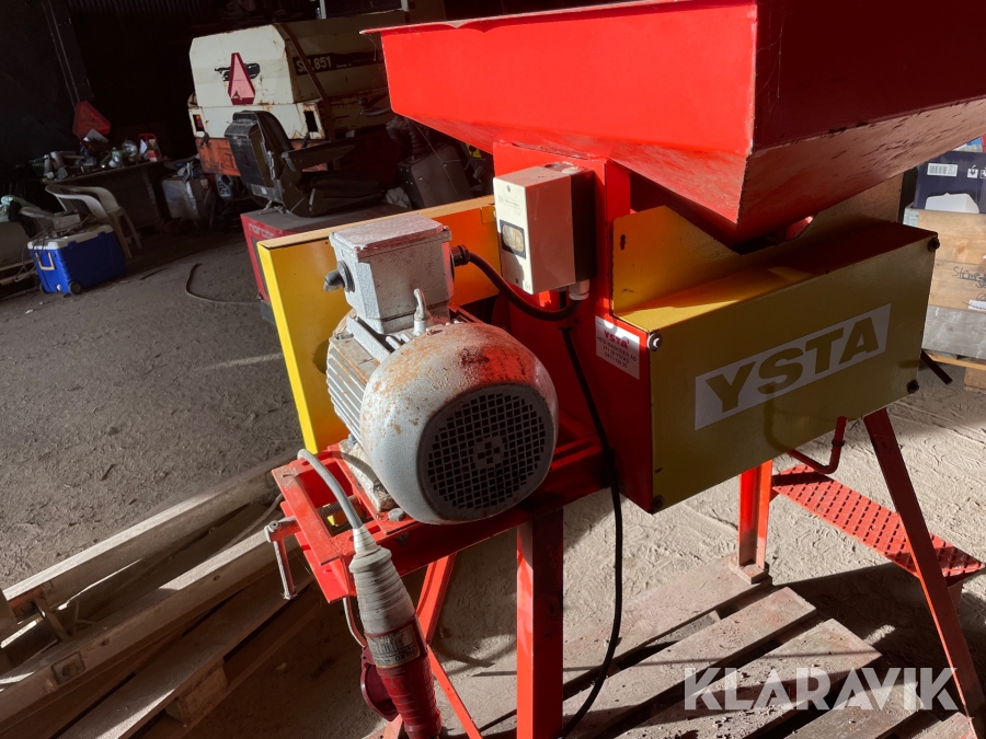 Valser Ysta, Varde, Klaravik auktioner