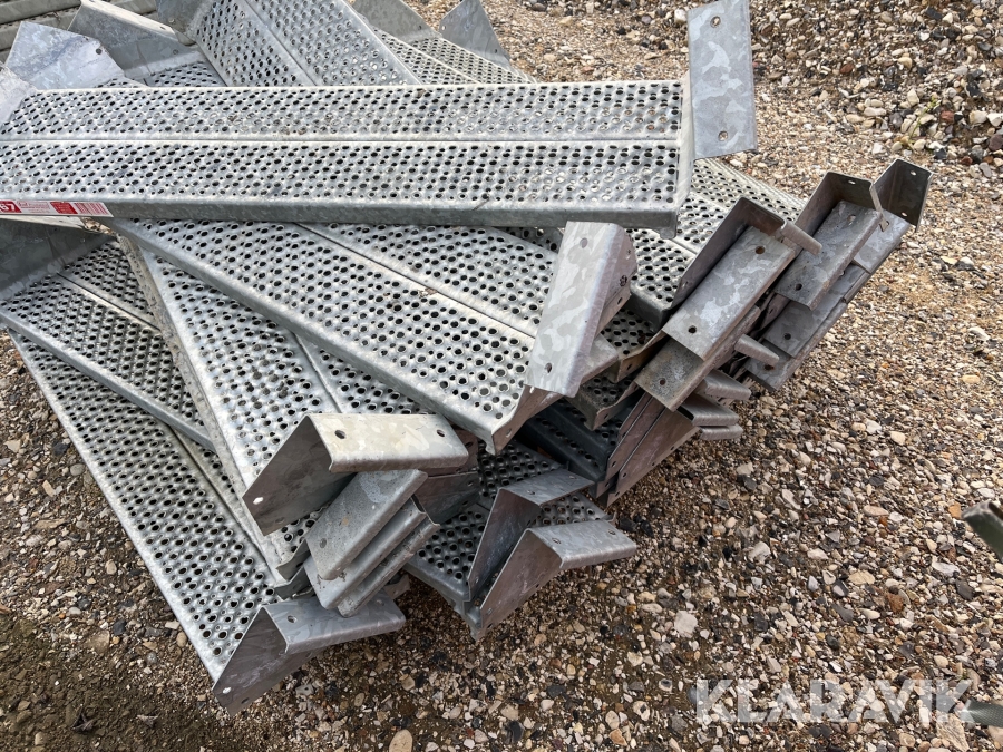 Ca 40 trappetrin Galvaniserede 90 cm, Aarhus, Klaravik aukti