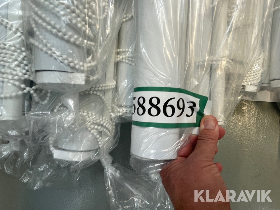 Rullegardin mørklægningsgardin, Glostrup, Klaravik auktioner