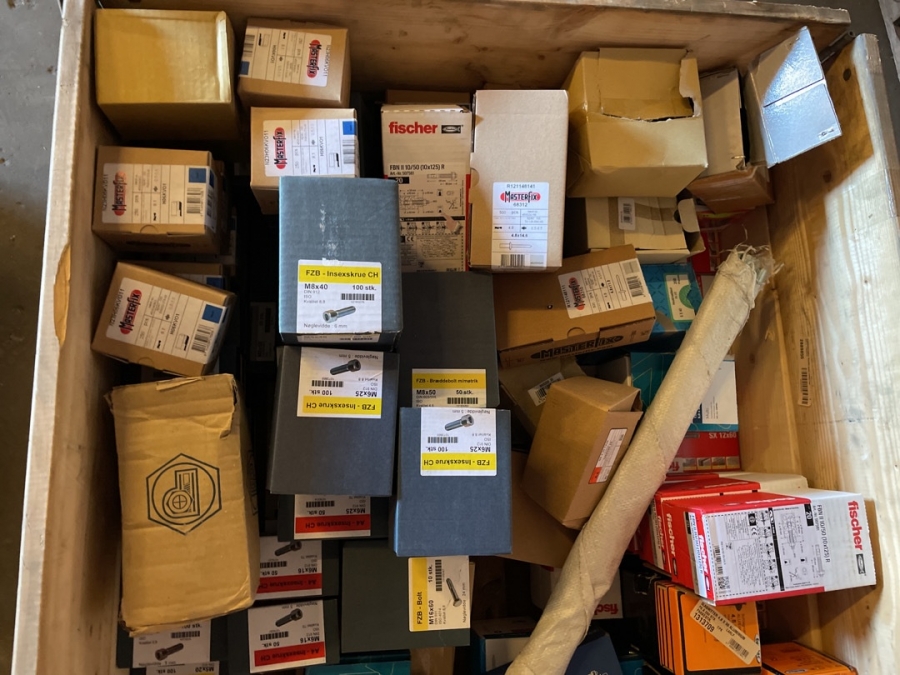 Klaravik Auktioner | Blandet lot