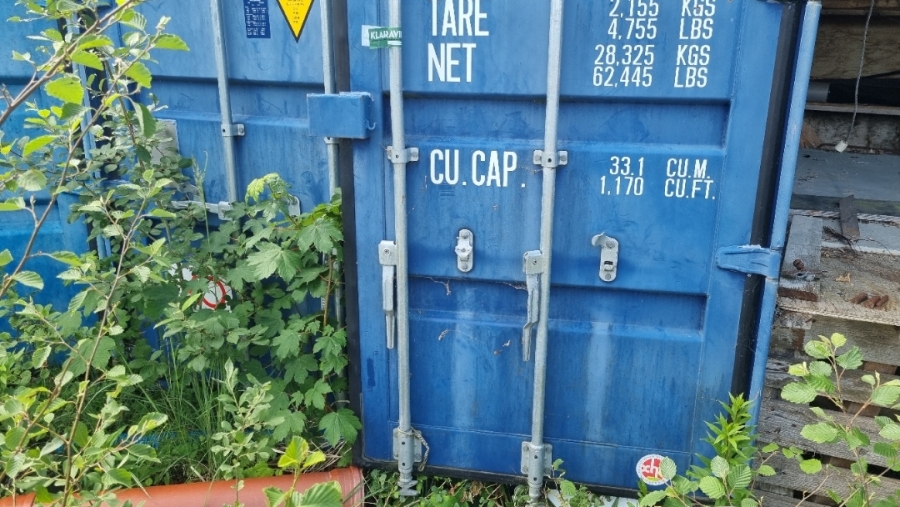 Container