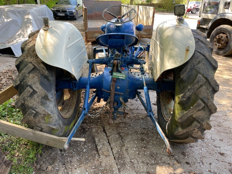 Ford Dexta, Skanderborg, Klaravik auktioner