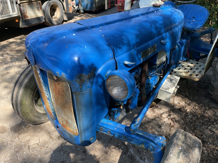 Ford Dexta, Skanderborg, Klaravik auktioner