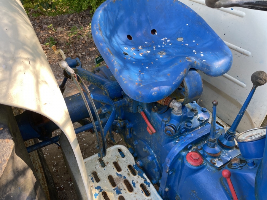 Ford Dexta, Skanderborg, Klaravik auktioner