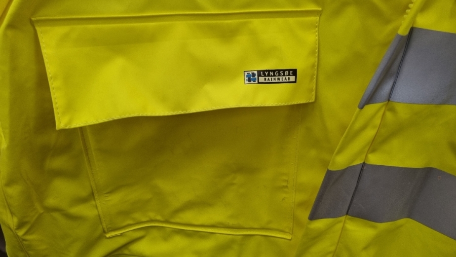 Klaravik Auktioner | Lange regnjakker/frakker