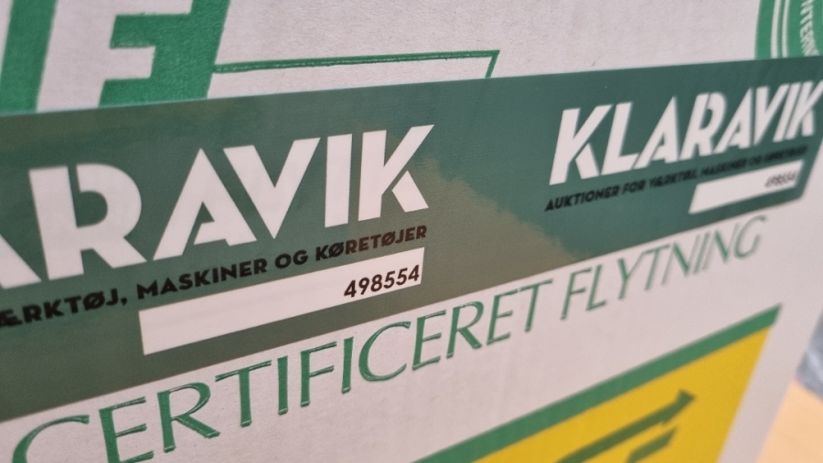 Klaravik Auktioner | Lange regnjakker/frakker