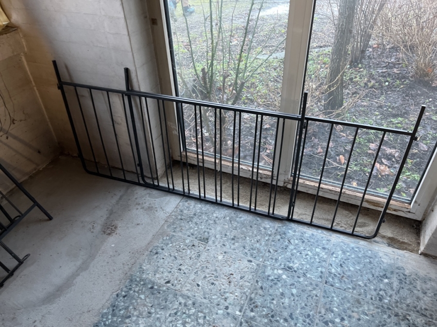 Klaravik Auktioner | Havehegn