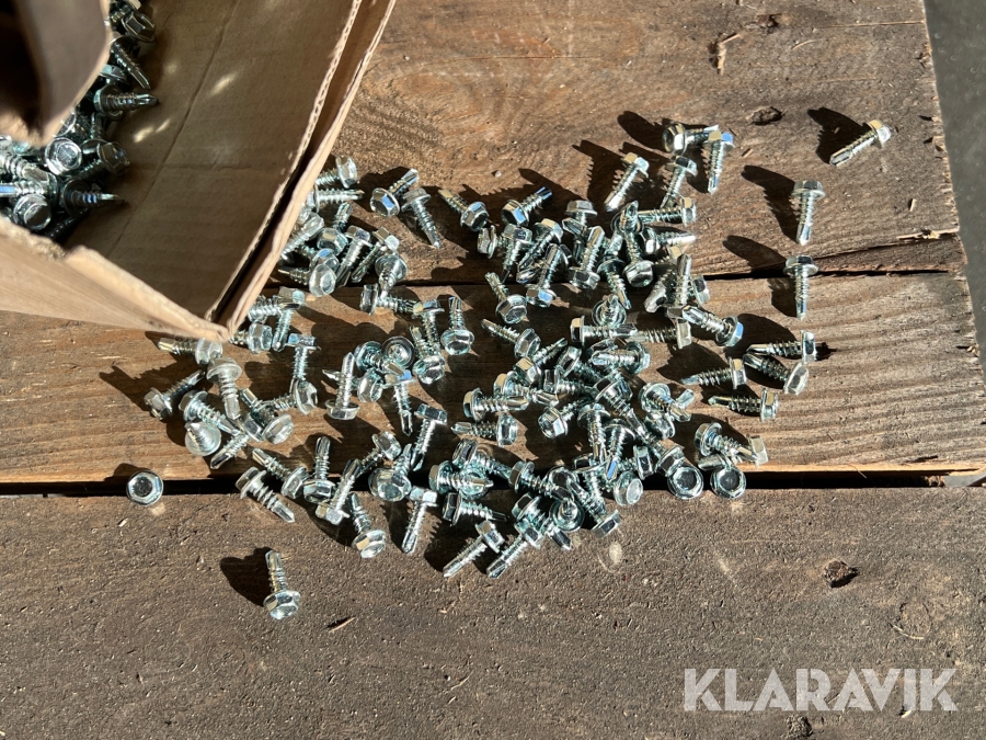 Selvskærende skruer, Skive, Klaravik auktioner
