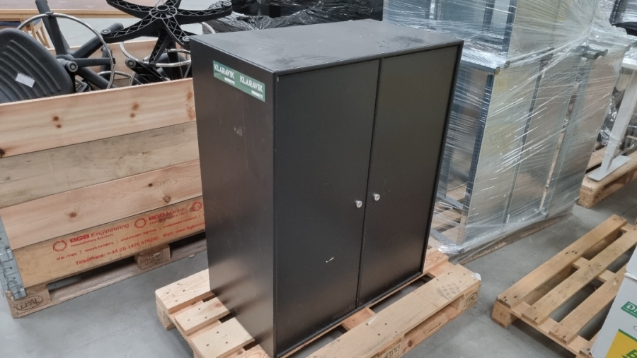 Klaravik Auktioner | Skab