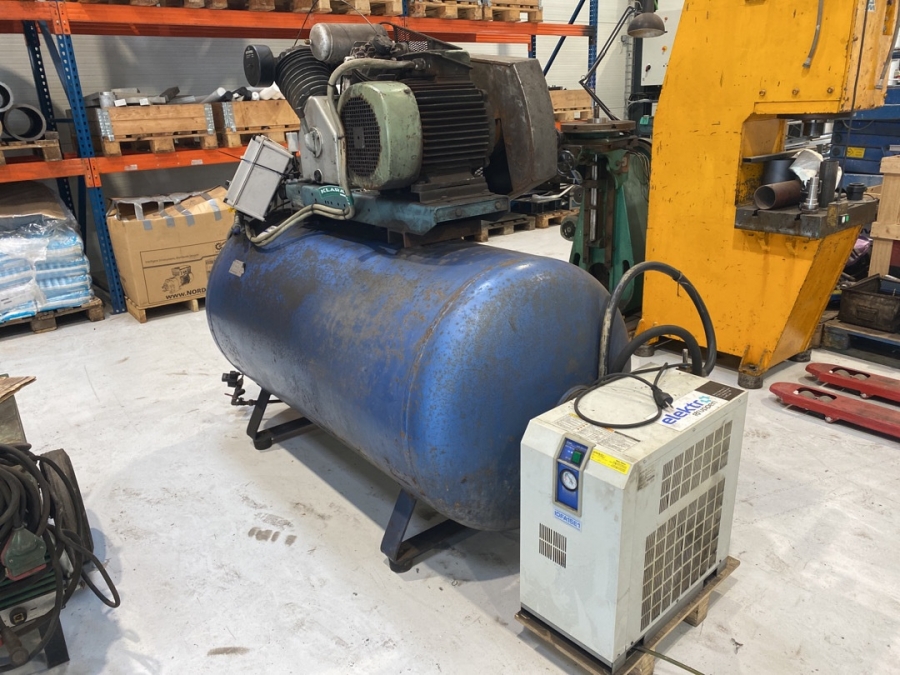 Klaravik Auktioner | Stempel kompressor