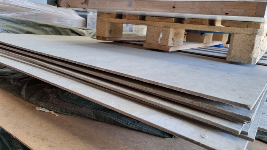 Klaravik Auktioner | Brandgips