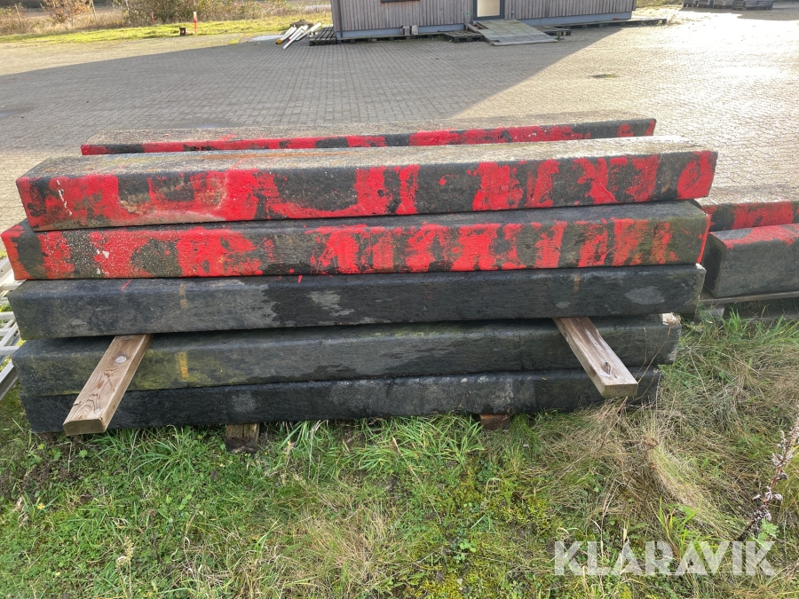 Fiberbeton sveller, Fredericia, Klaravik auktioner