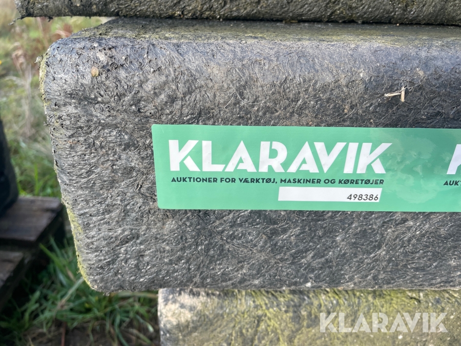 Fiberbeton sveller, Fredericia, Klaravik auktioner