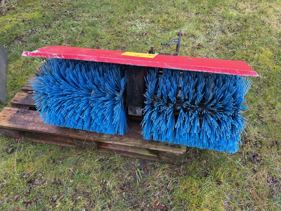 Klaravik Auktioner | Fejekost