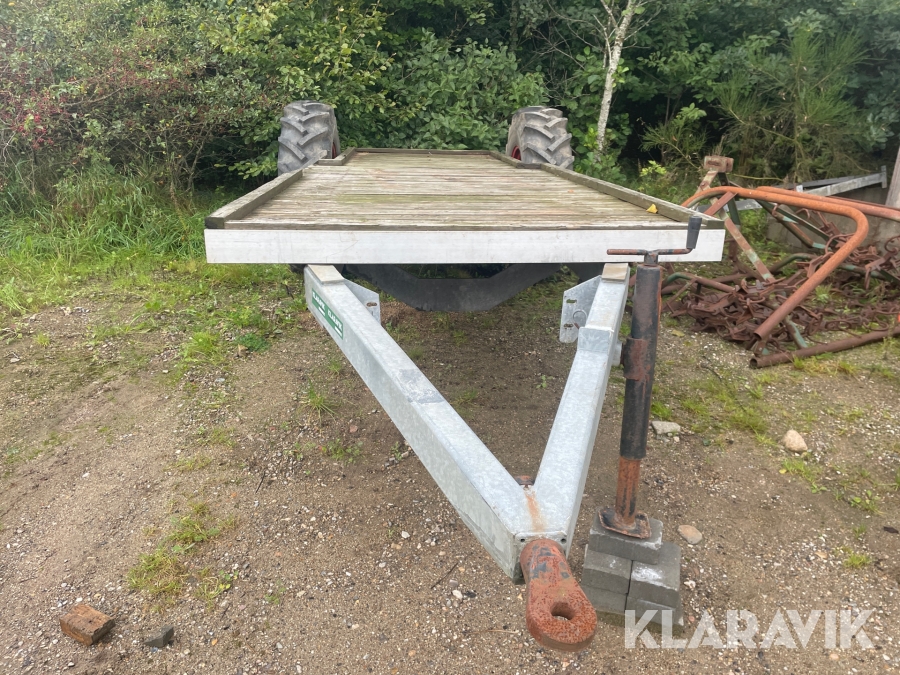 Fladvogn Med galvaniseret stel, Vejle, Klaravik auktioner