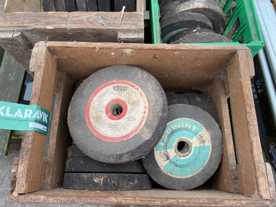 Klaravik Auktioner | Slibe sten