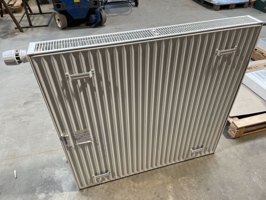 Klaravik Auktioner | Radiator