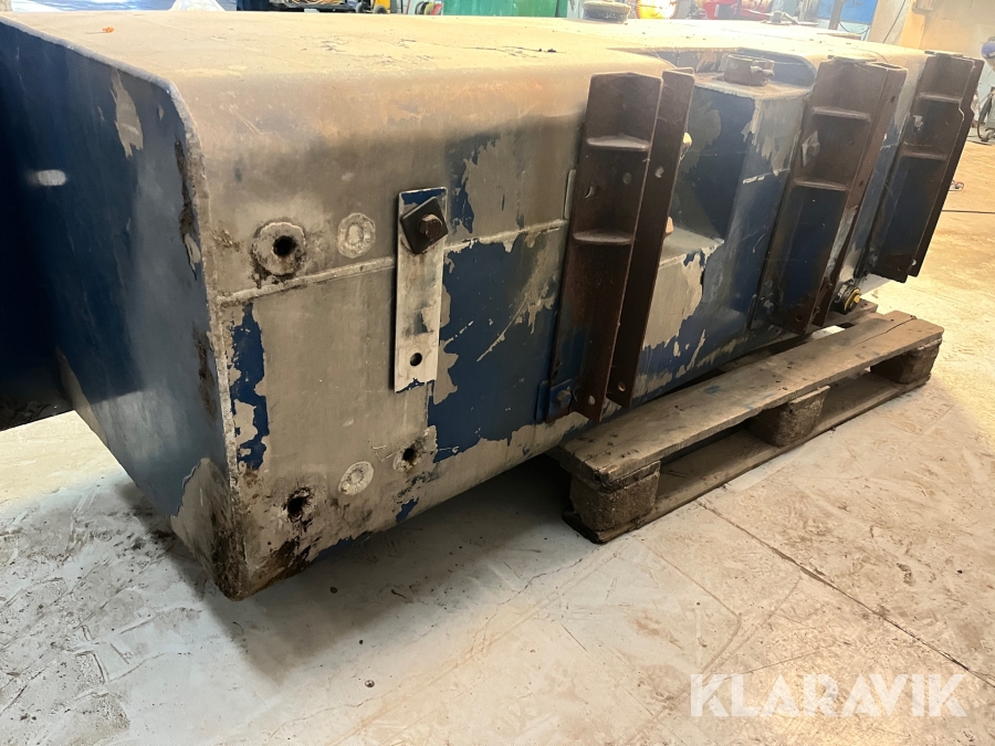 Kombi tank, Tønder, Klaravik auktioner