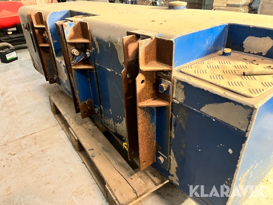 Kombi tank, Tønder, Klaravik auktioner