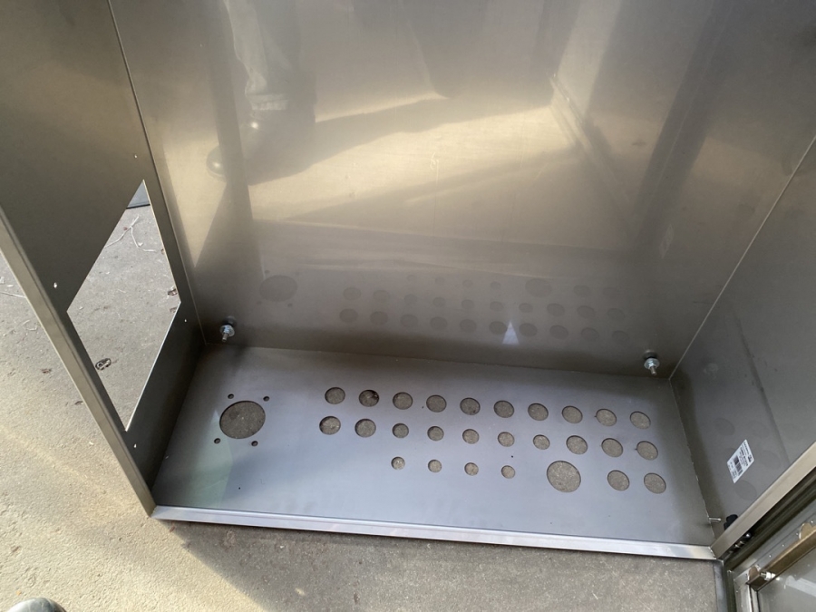 Klaravik Auktioner | Elskab / værktøjsskabe