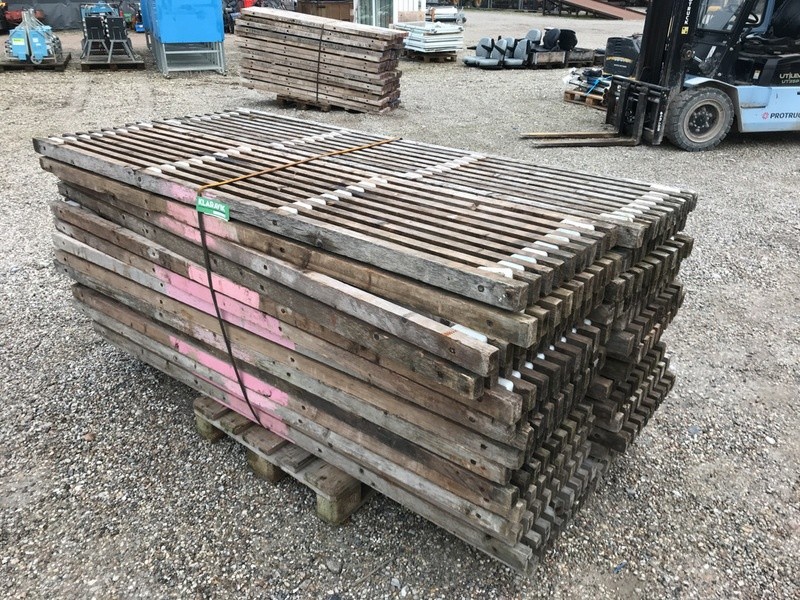 Klaravik Auktioner | Treller