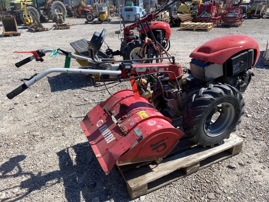 Klaravik Auktioner | Basismaskine med fræser