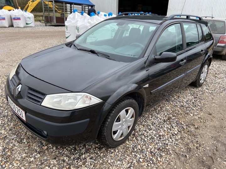 Klaravik | Auktioner for maskiner, værktøj og køretøjer