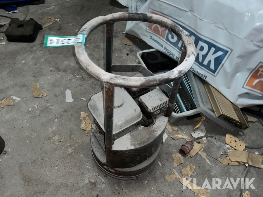 Rundstamper Tremix KMR II, Halsnæs, Klaravik auktioner