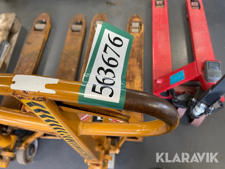 Palleløfter Vestergaard 1500, Holbæk, Klaravik auktioner