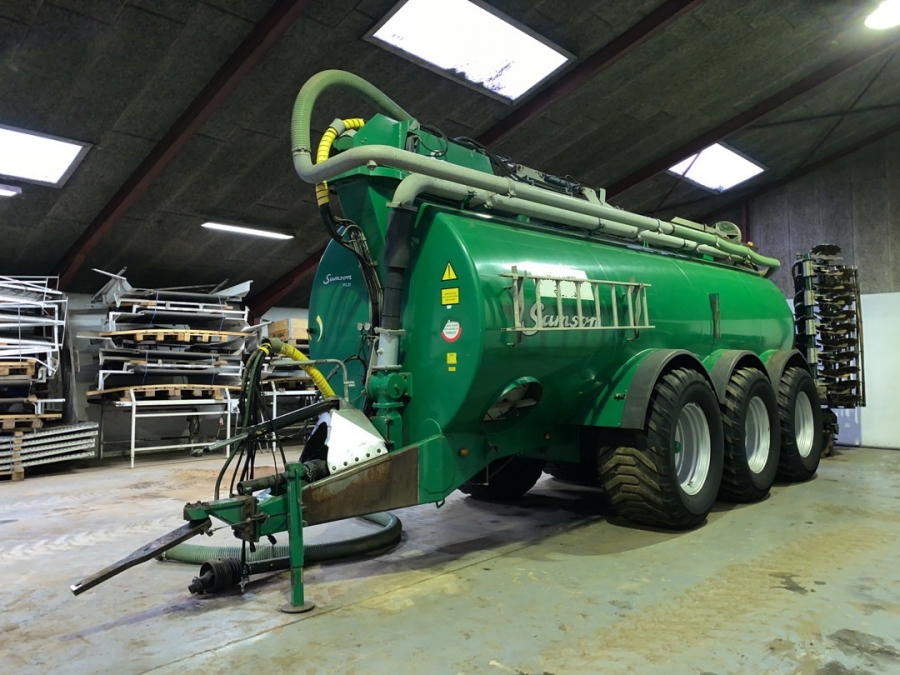 Klaravik Auktioner | Gyllevogn