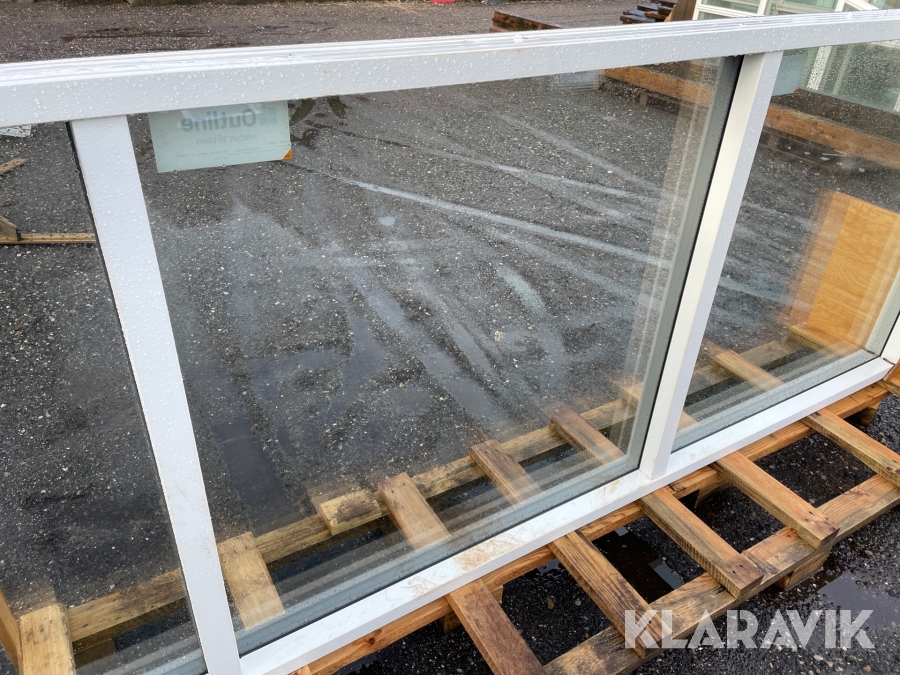 Vinduesparti Outline, Odense, Klaravik auktioner