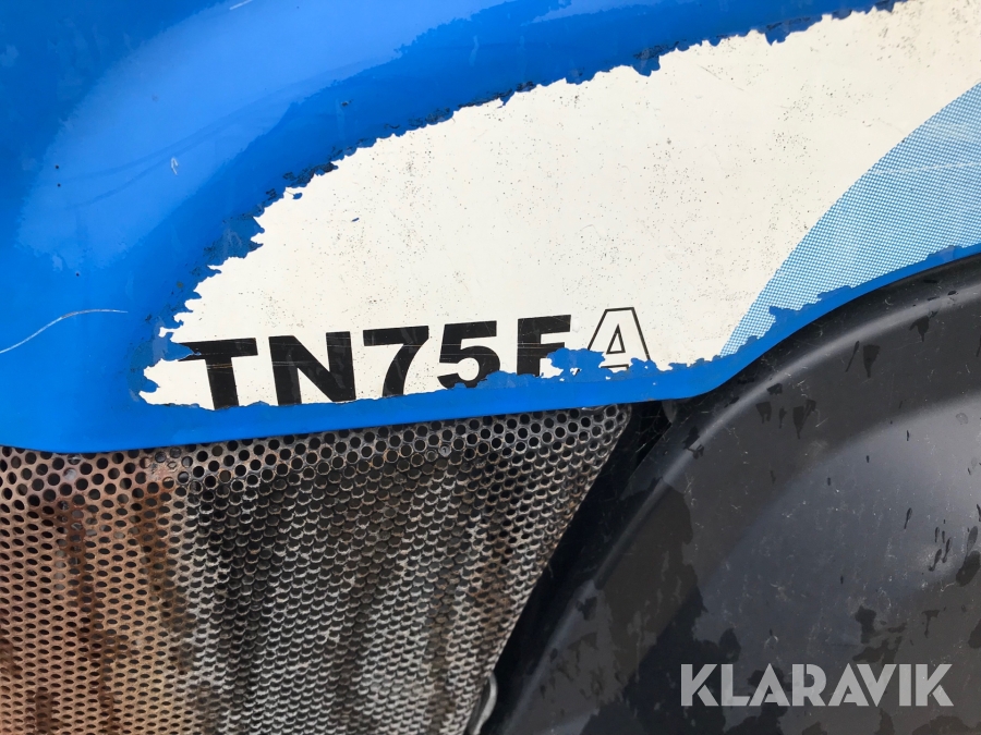 Traktor New Holland TN75FA, Holbæk, Klaravik auktioner