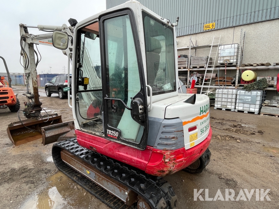 Gravemaskine Takeuchi TB250, Egedal, Klaravik auktioner